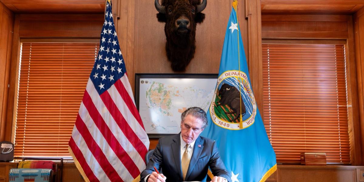 Department of the Interior Curbs Preferential Treatment for Wind Energy ...